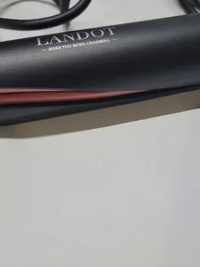 Landot | Hair | Landot Ceramic Hair Straightener In A Sleek Black And ...